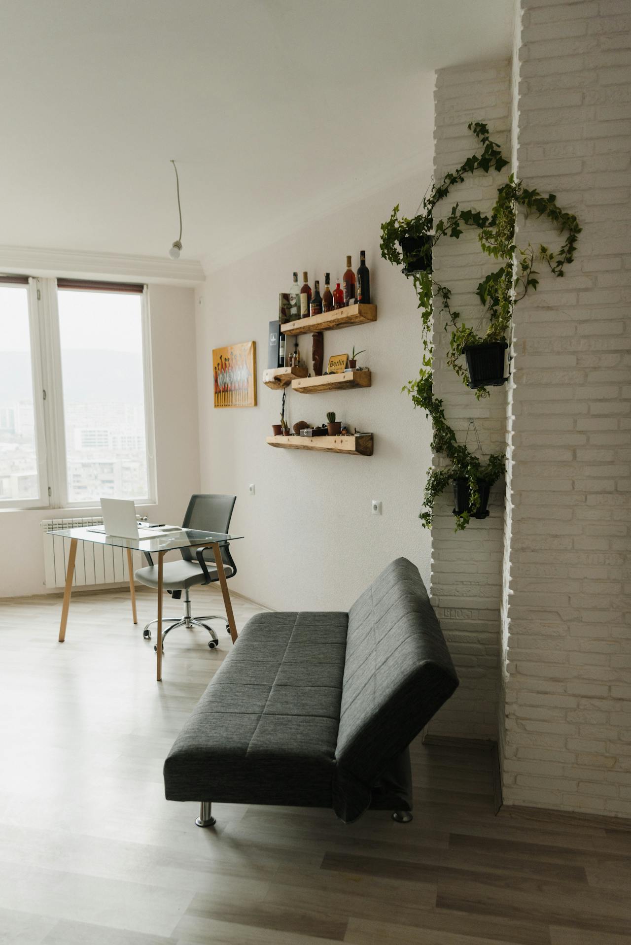5 Clever Storage Solutions for Small Apartments