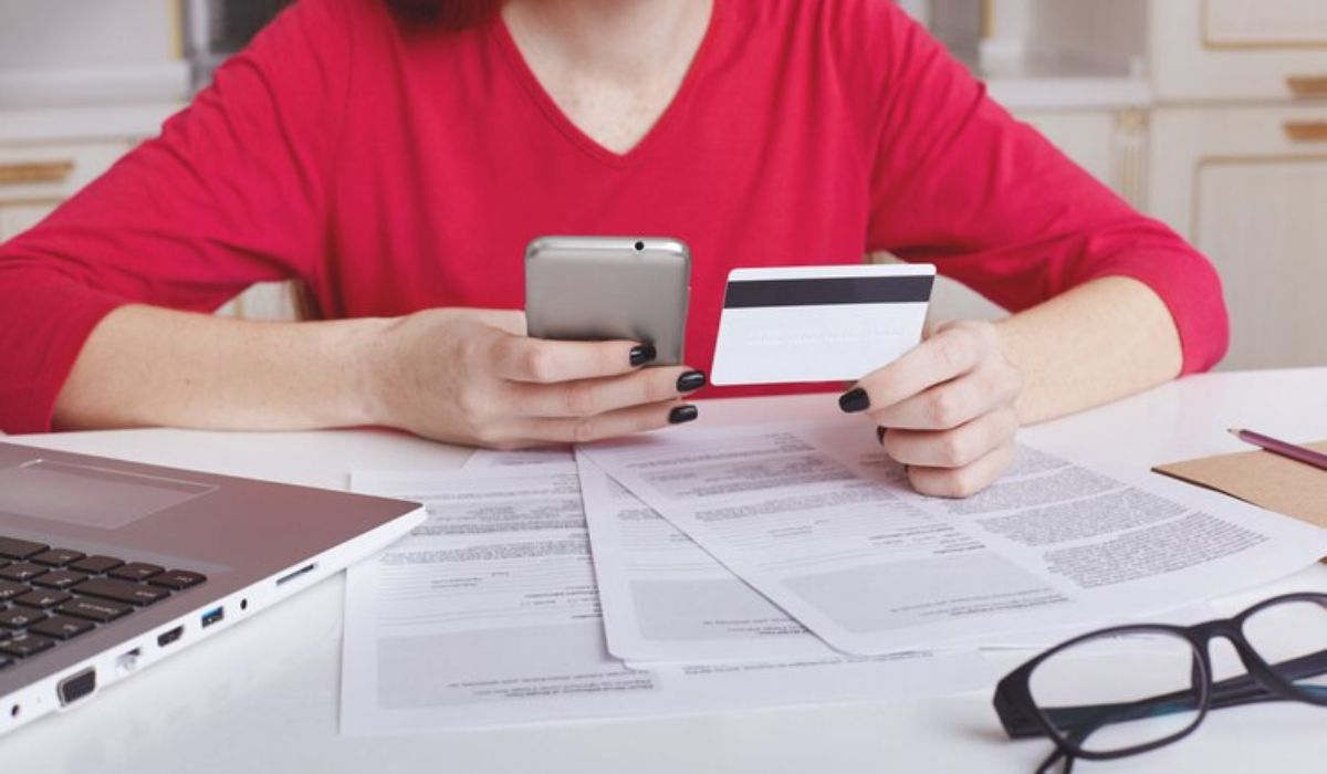 5 Red Flags to Identify and Avoid Bad Tenants